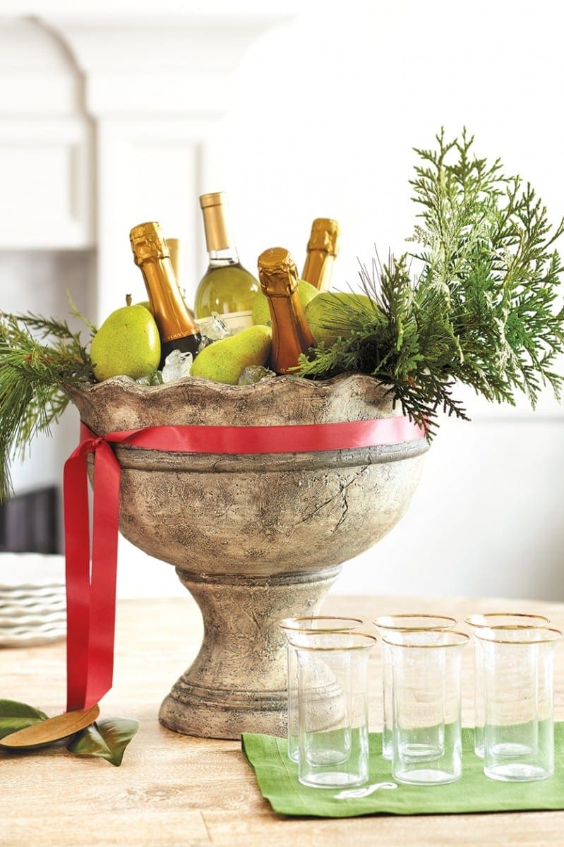 How to Host a Holiday Party (and still enjoy yourself) - How to Decorate