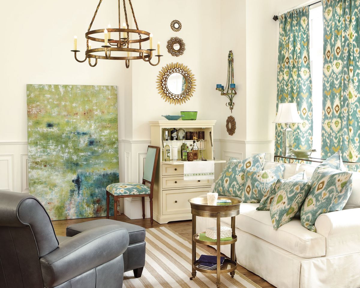 Why You Need a Stripe in Your Room