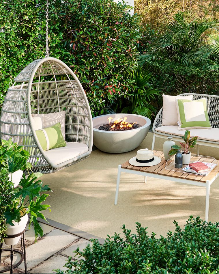 12 Ways to Make a Big Outdoor Statement - How to Decorate