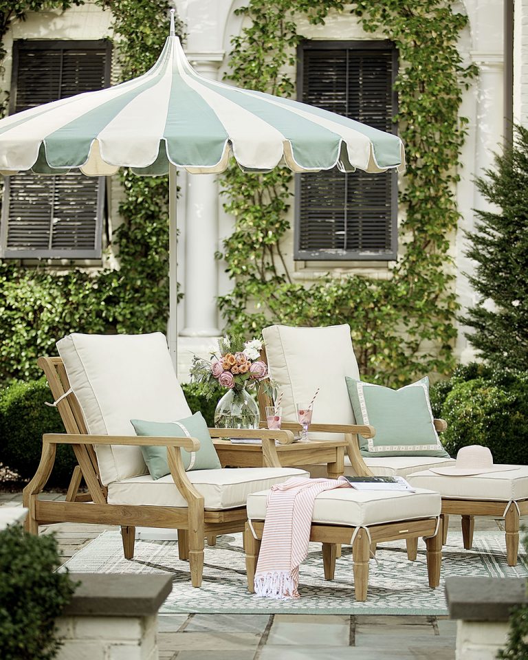 12 Ways to Make a Big Outdoor Statement - How to Decorate