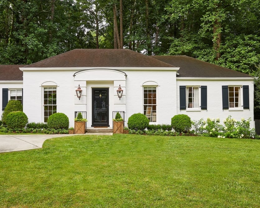 Home Tour: Virginia Cheek's Timeless, Airy Bungalow - How to Decorate