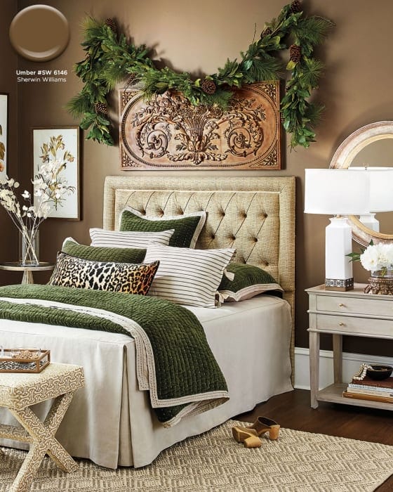 Holiday 2017 Paint Colors from our Catalog - How to Decorate