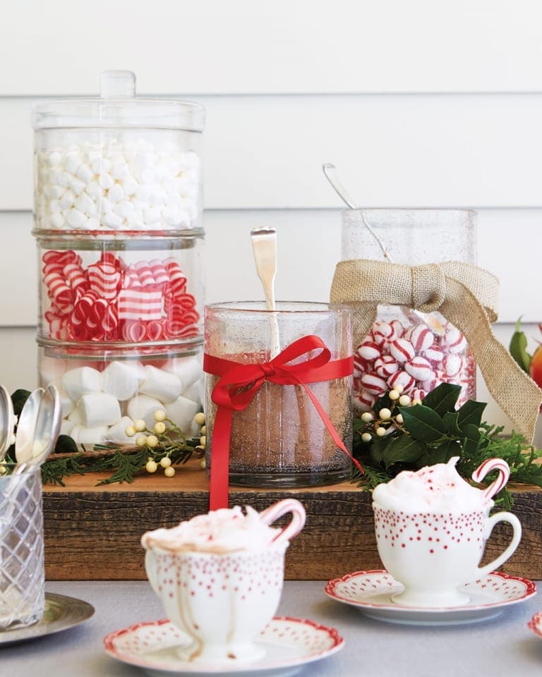 How to Set Up a Bar for Your Holiday Party - How to Decorate