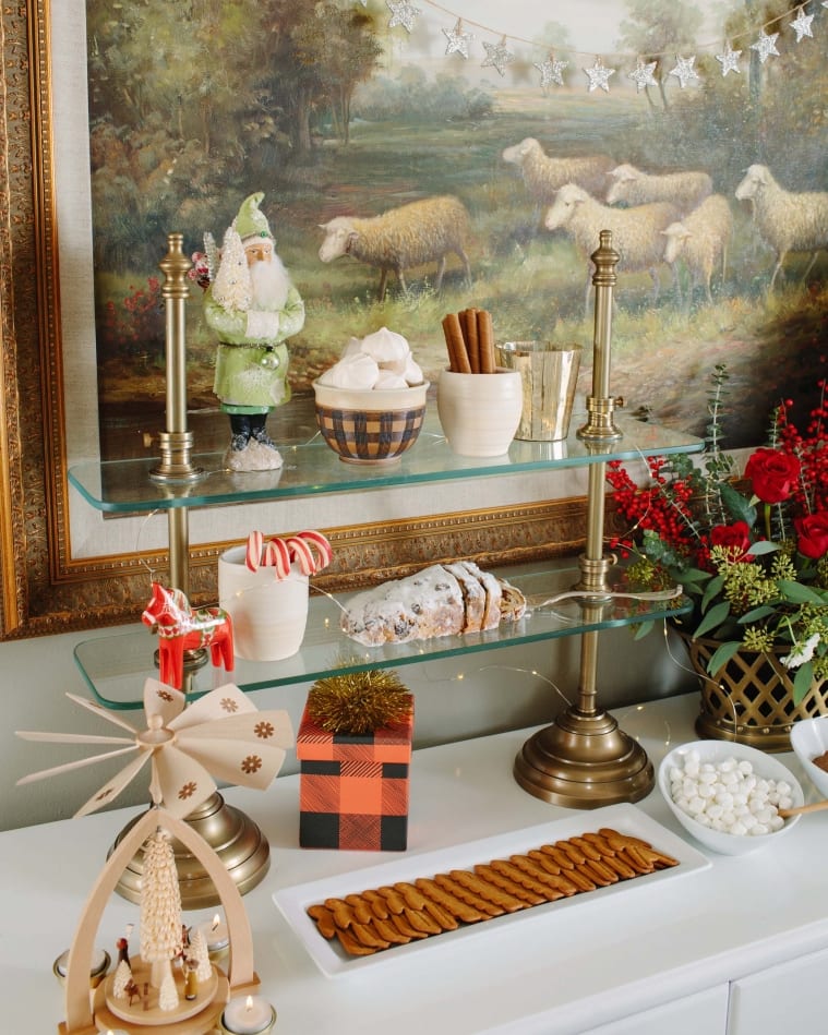 Feature Friday: Holiday Table Settings - How to Decorate