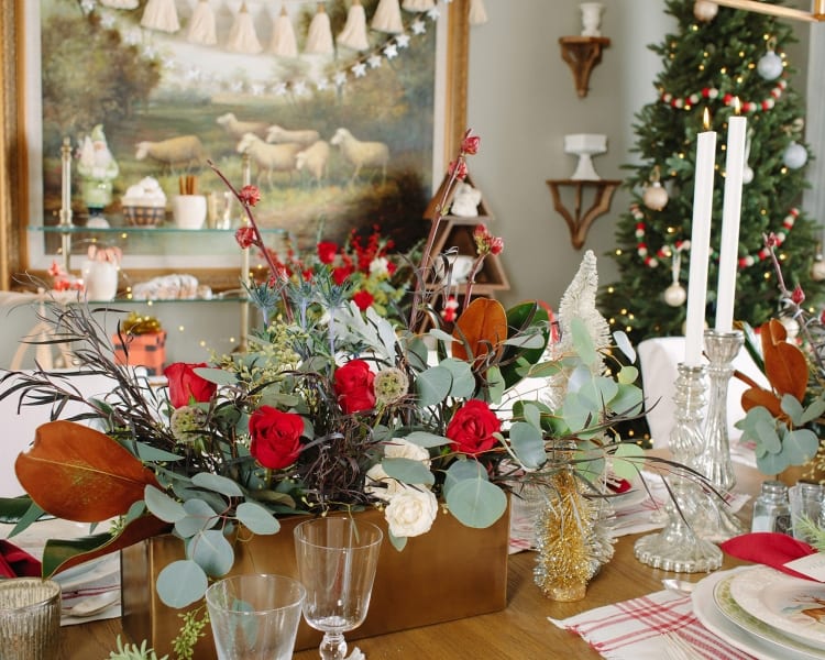 Feature Friday: Holiday Table Settings - How to Decorate