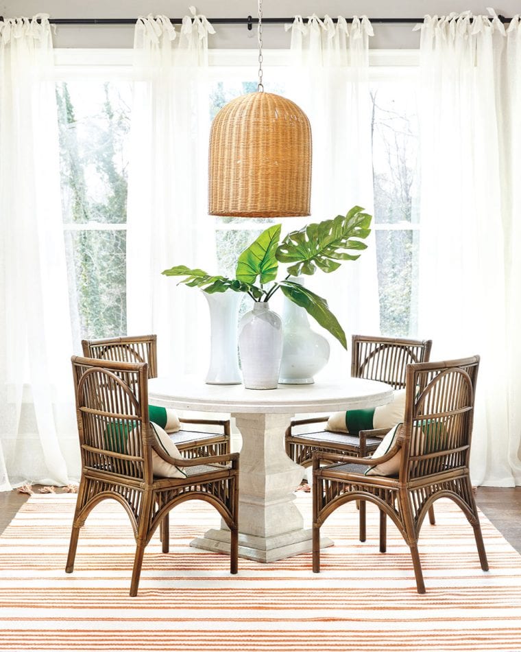 A Tropic-Inspired Table Setting - How to Decorate