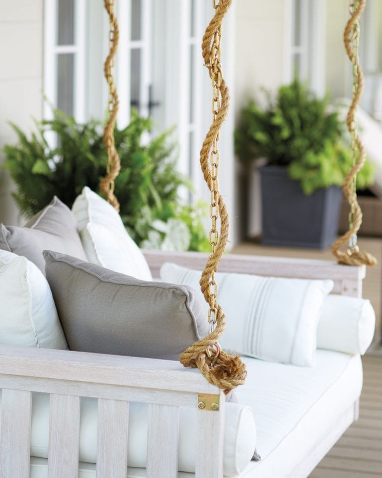 Perfect Porch Swings and Why They're a Southern Icon - How to Decorate