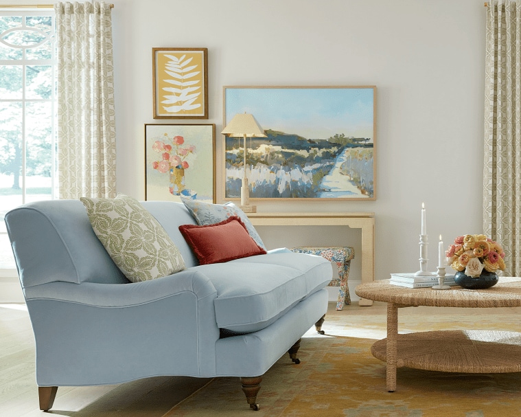 Neutral Living Room: How to Add Color to Your Space