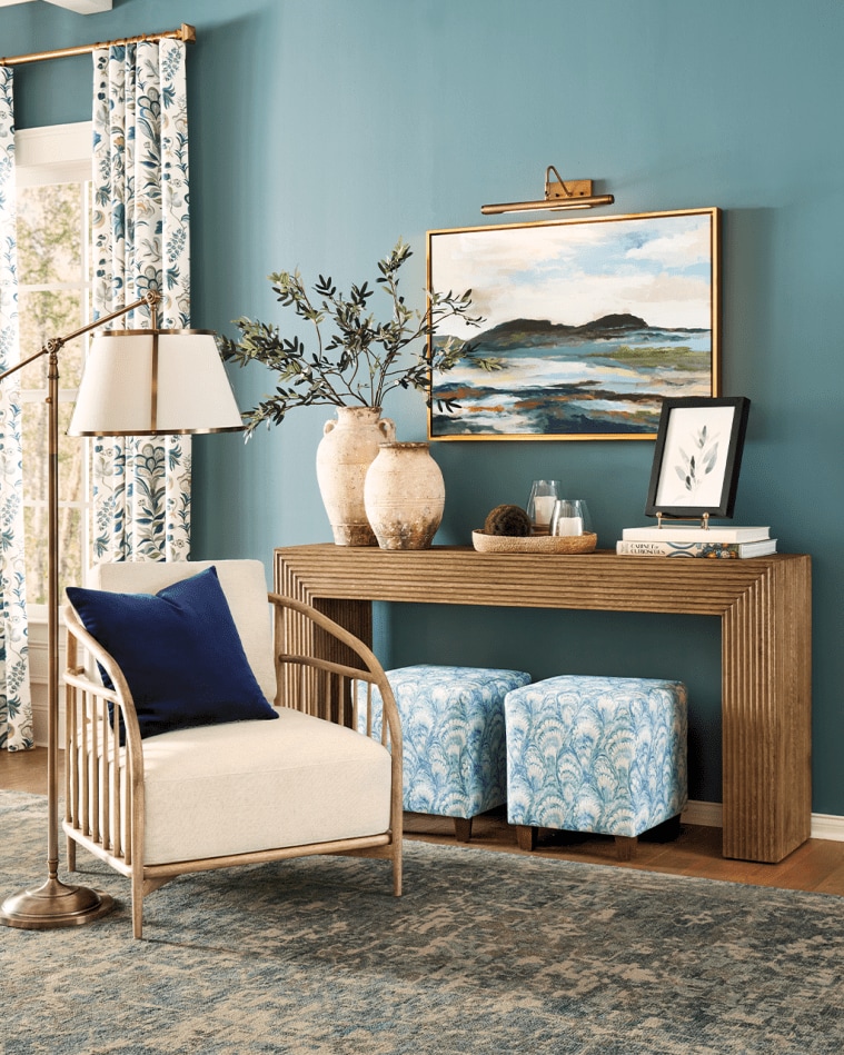 Neutral Living Room: How to Add Color to Your Space