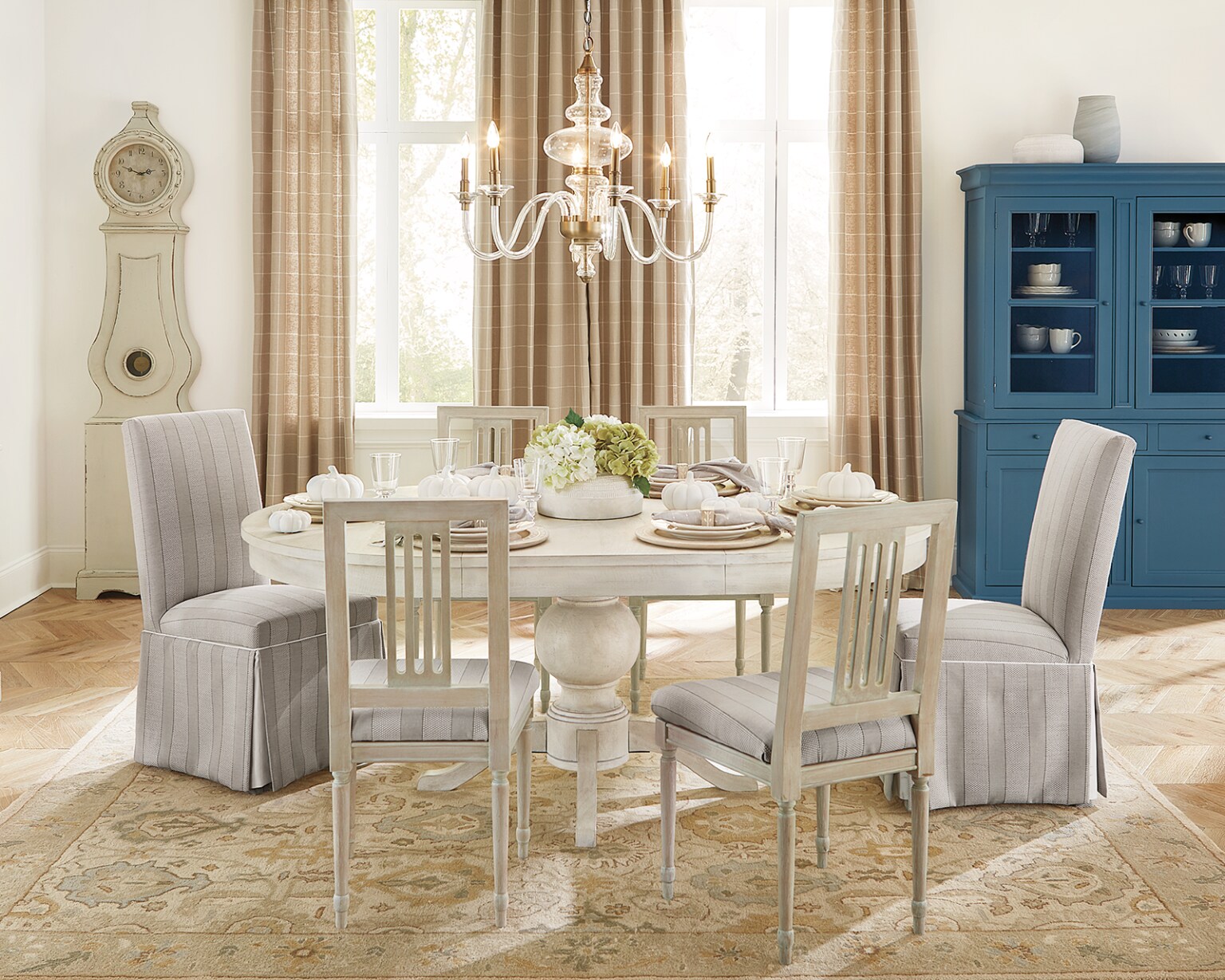 Get Inspired: 40 Years of Style - How to Decorate