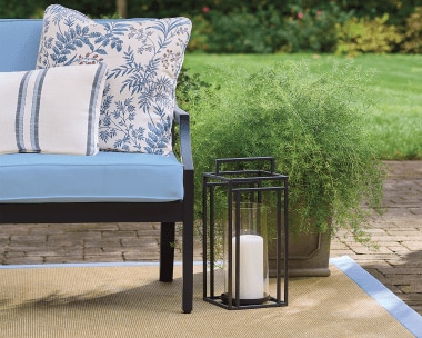 Designer Outdoor Lighting for your Backyard | How to Decorate