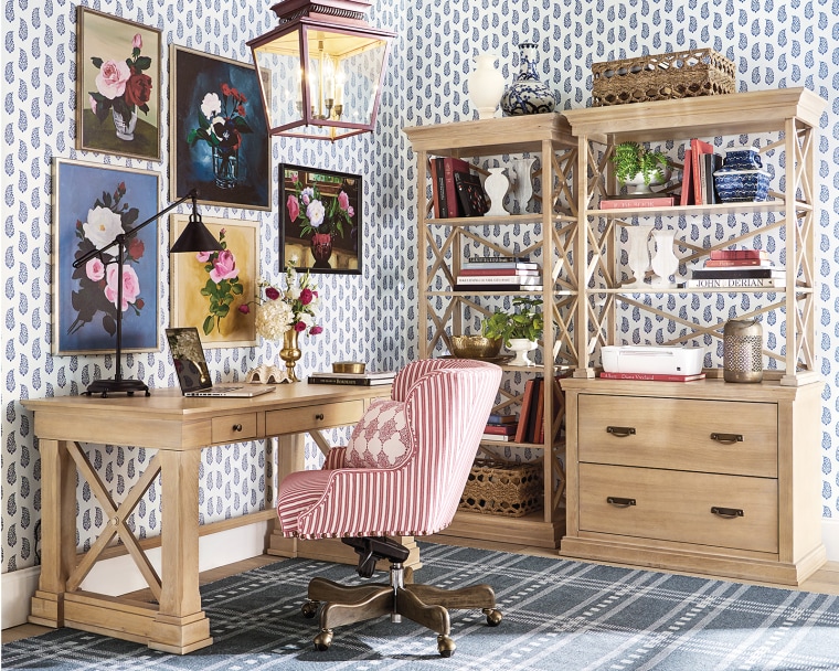 Unrolling the History of Wallpaper - How to Decorate