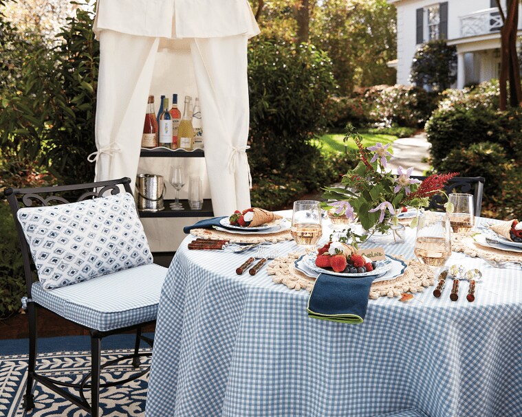 7 Outdoor Accessories We Can't Live Without - How to Decorate