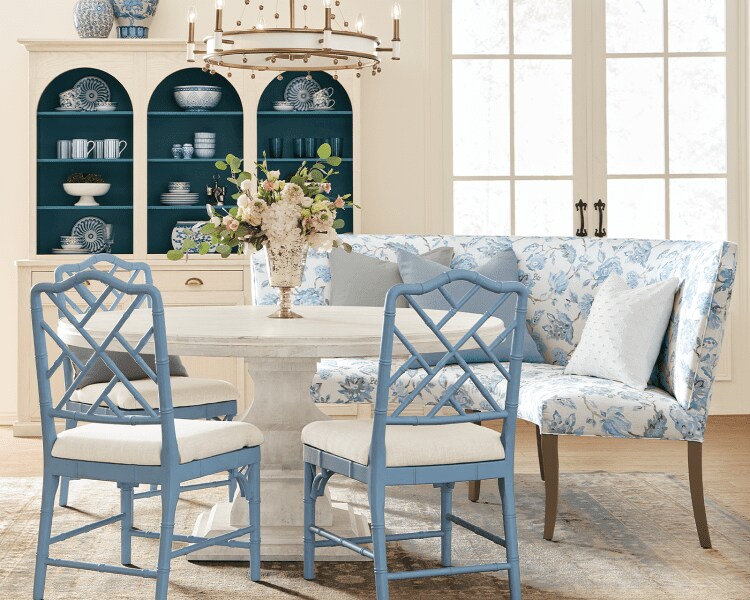 How to Space Furniture in Your Room - How to Decorate