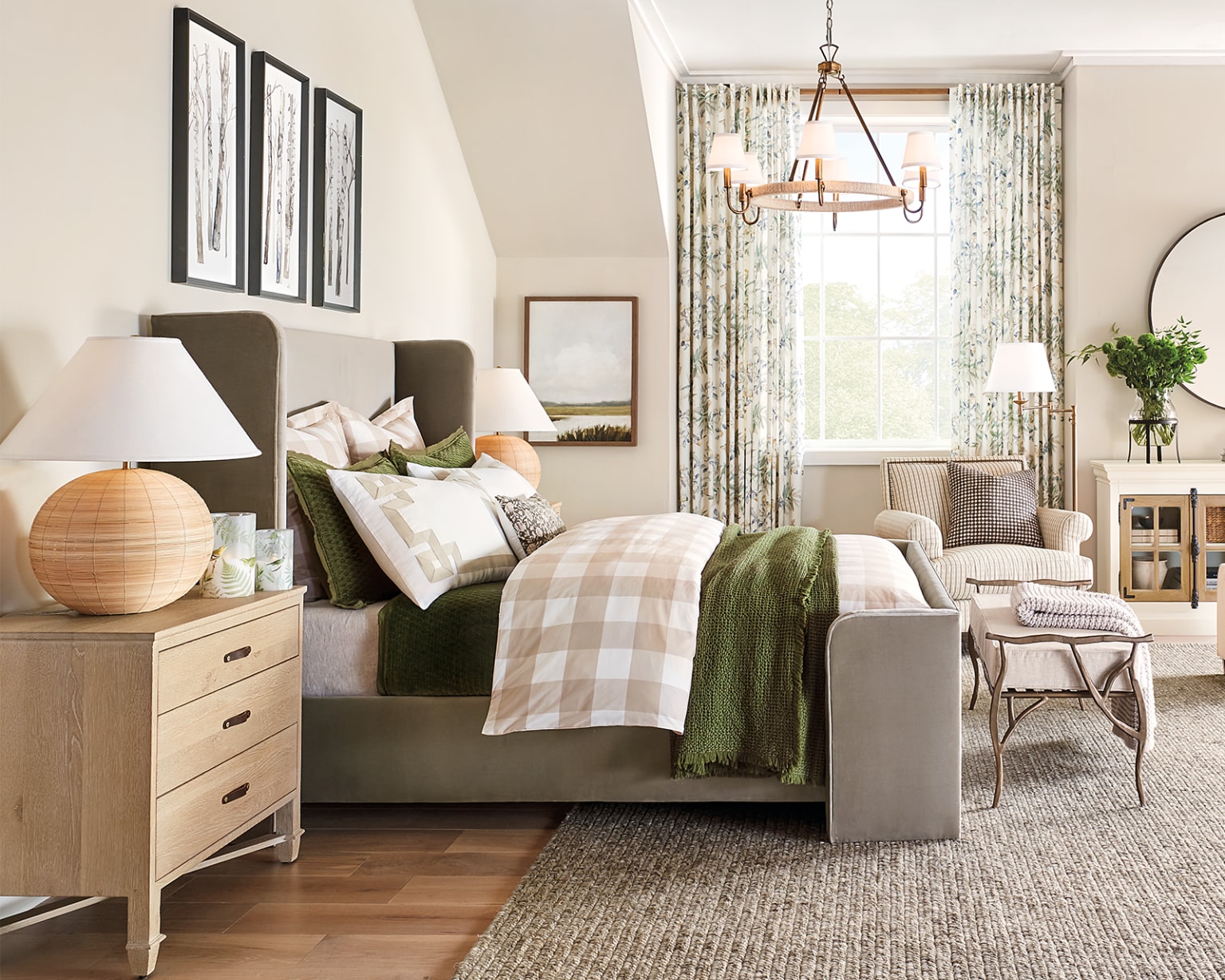 20 Green Rooms and Why You NEED this Color in Your Home