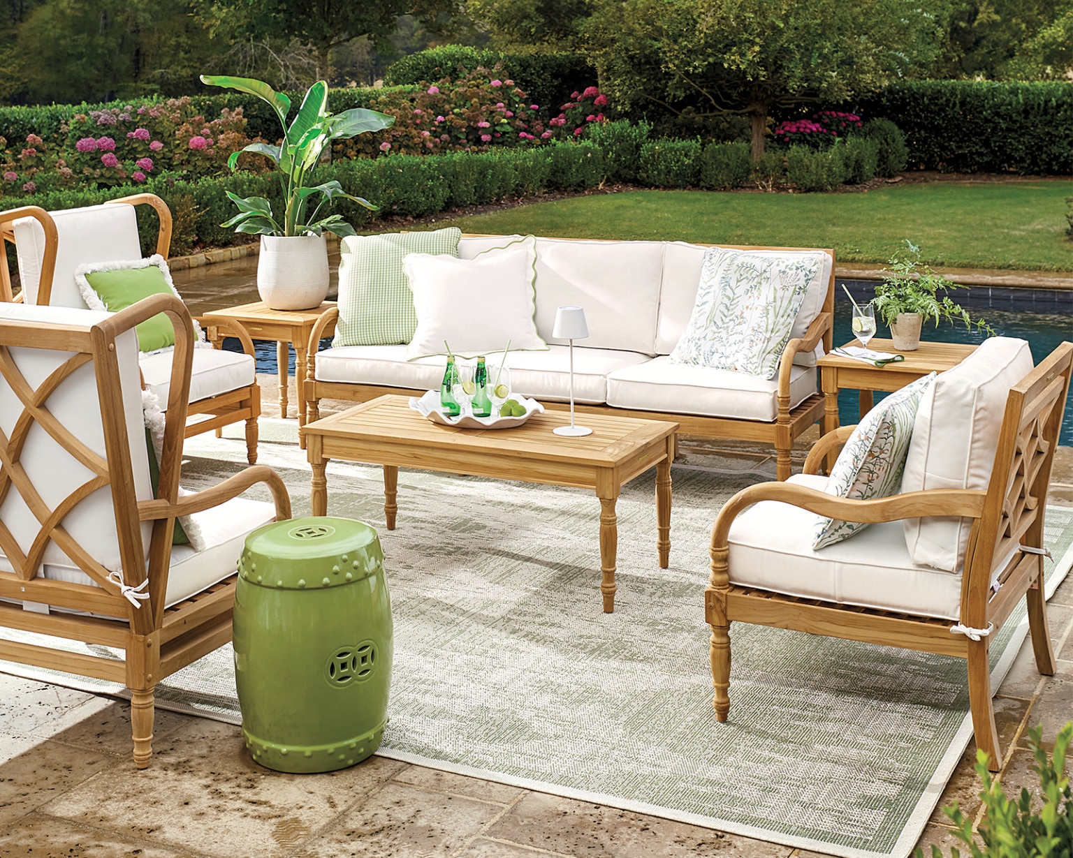 20 Green Rooms and Why You NEED this Color in Your Home