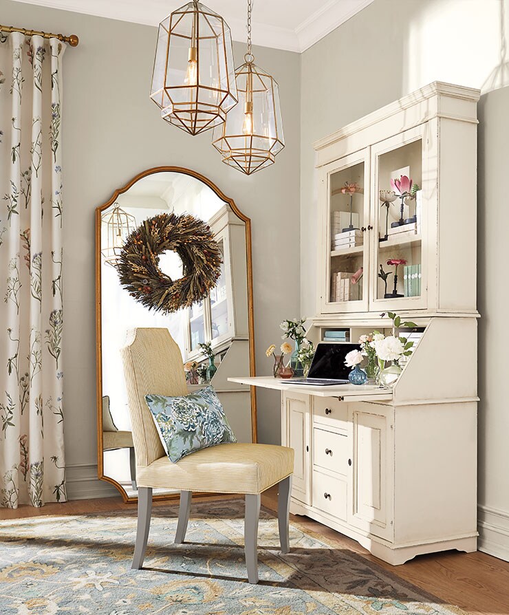 Furniture Stores and Home Decor