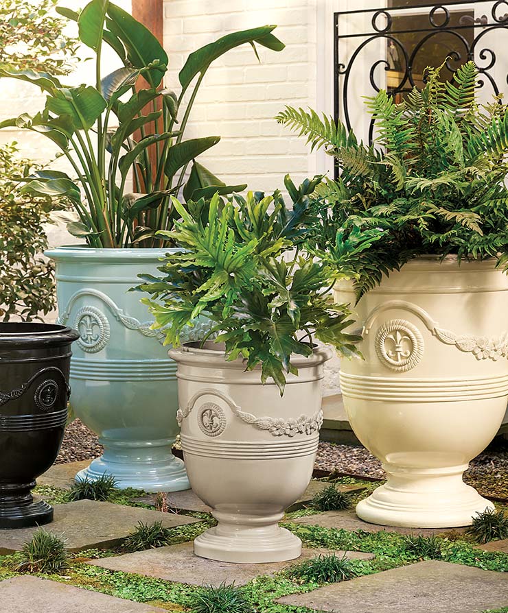 Furniture Stores and Home Decor